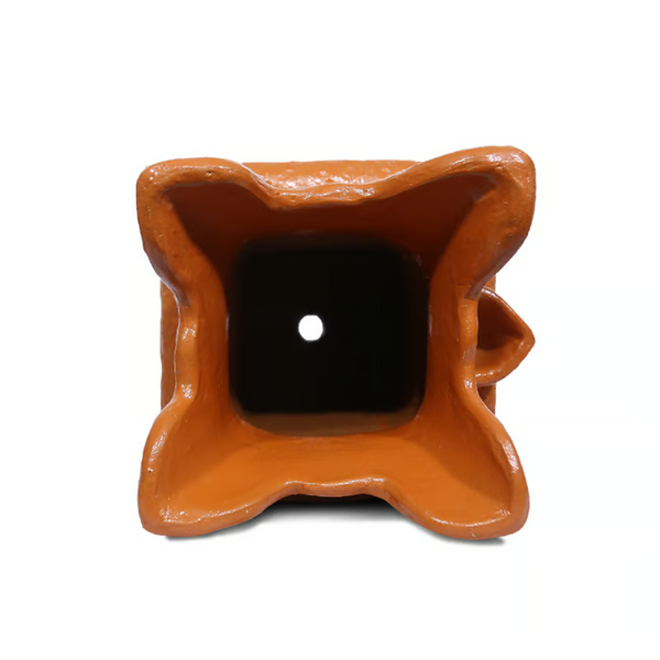 Tulasi Vrindavan / Thulasi Thara/Tulsi Pot – Mudkart